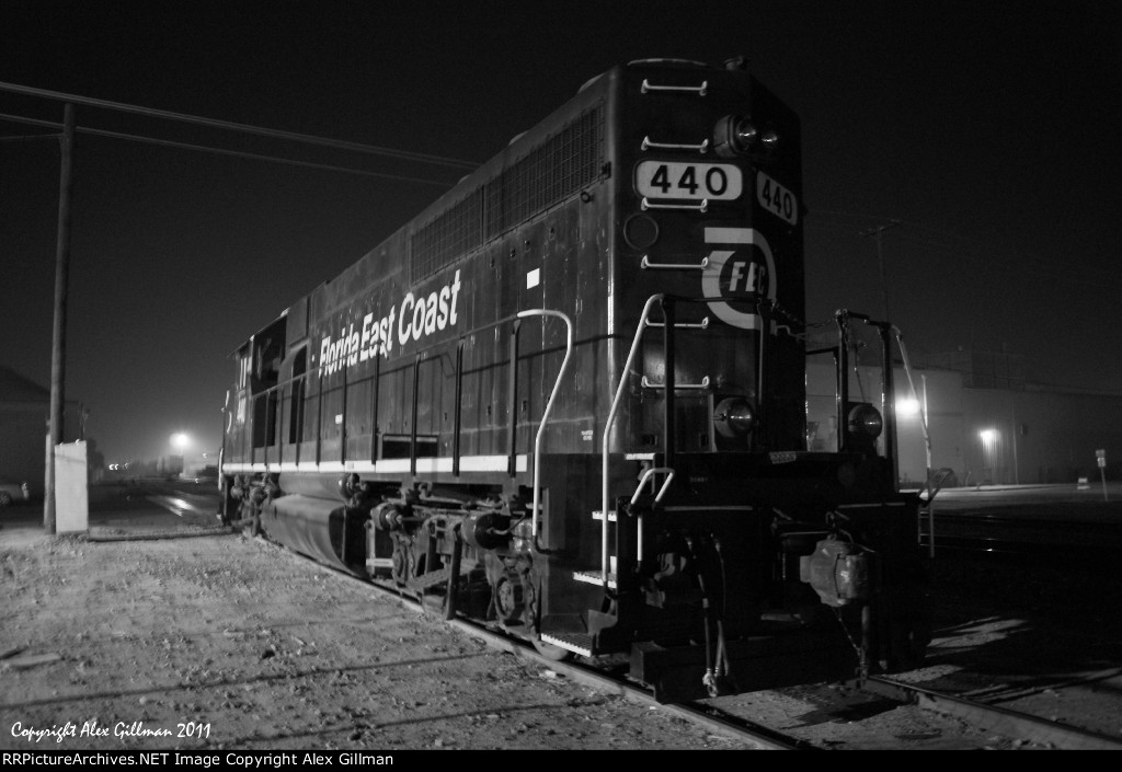 FEC 440 B&W Night Shot